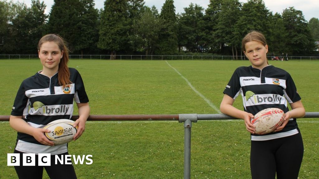 Rugby: Girls' plea to WRU to play last mixed games - BBC News