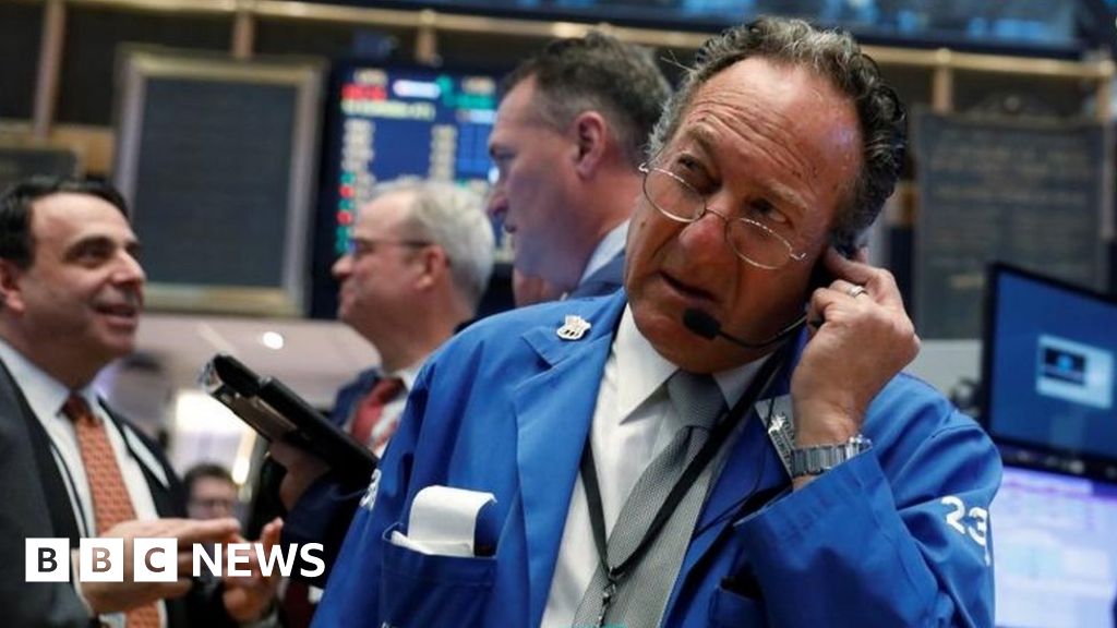 US stocks end week at new highs