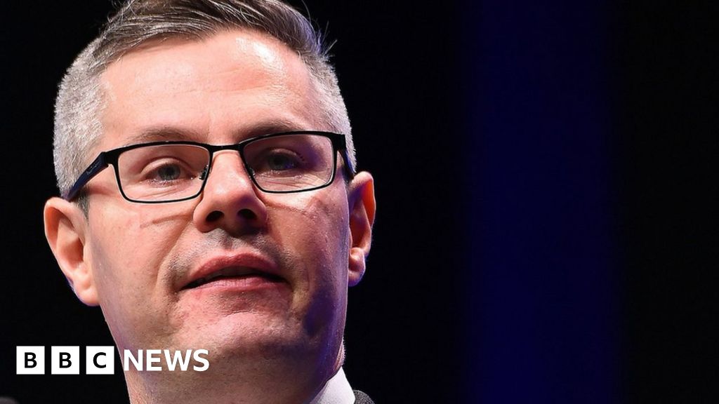 Derek Mackay: Who is Scotland's former finance secretary? - BBC News