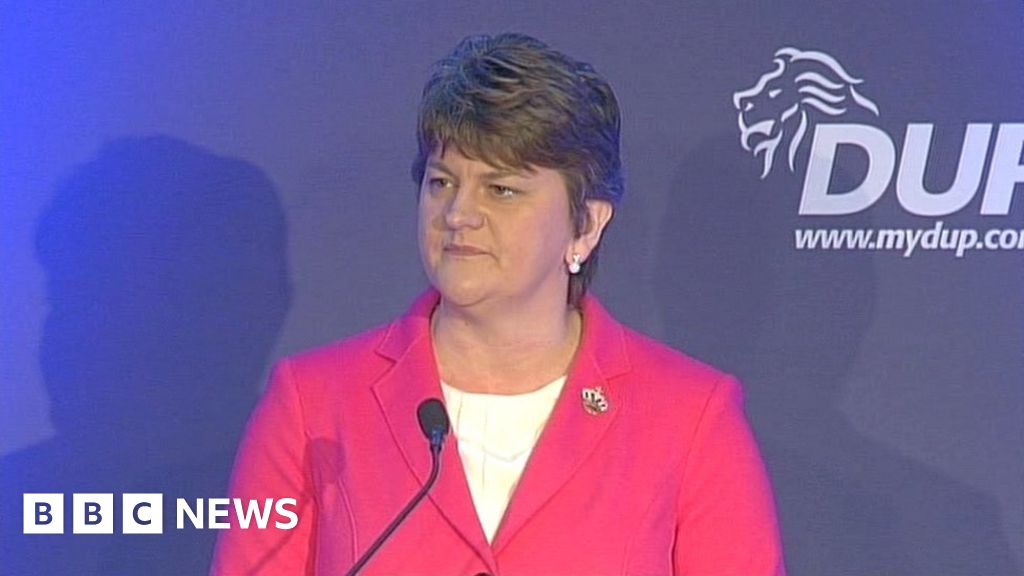Arlene Foster set to be first woman elected as leader of DUP - BBC News
