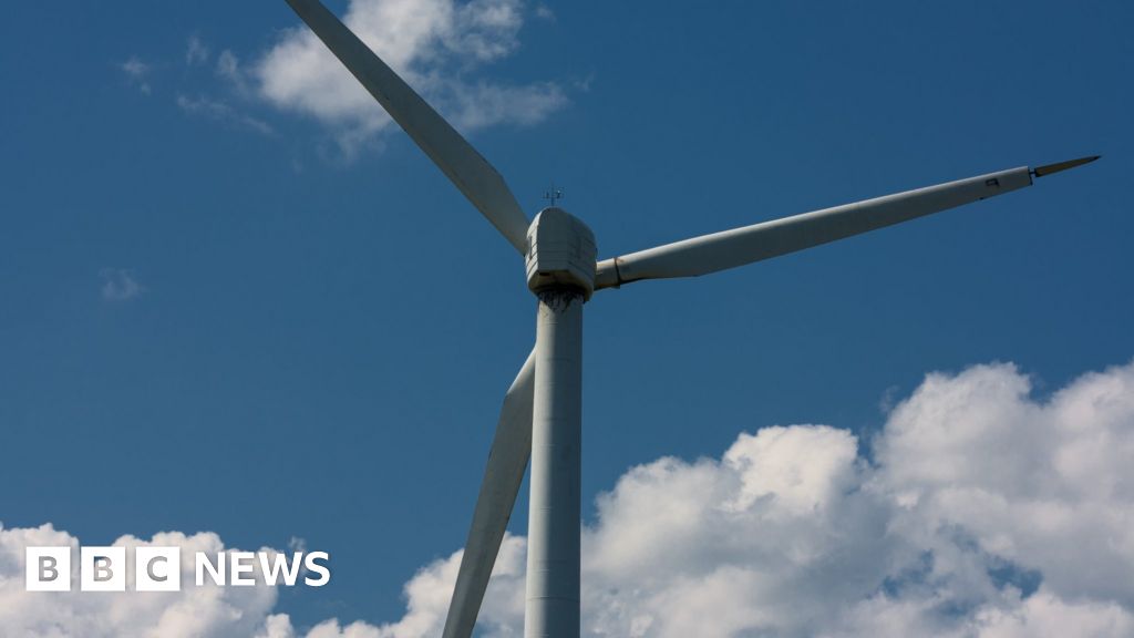 Windy Edge wind farm appeal succeeds - BBC News