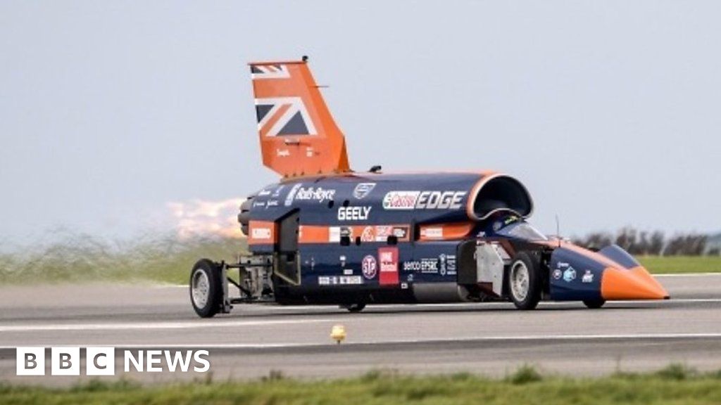 Bloodhound car tested ahead of 1,000mph record attempt