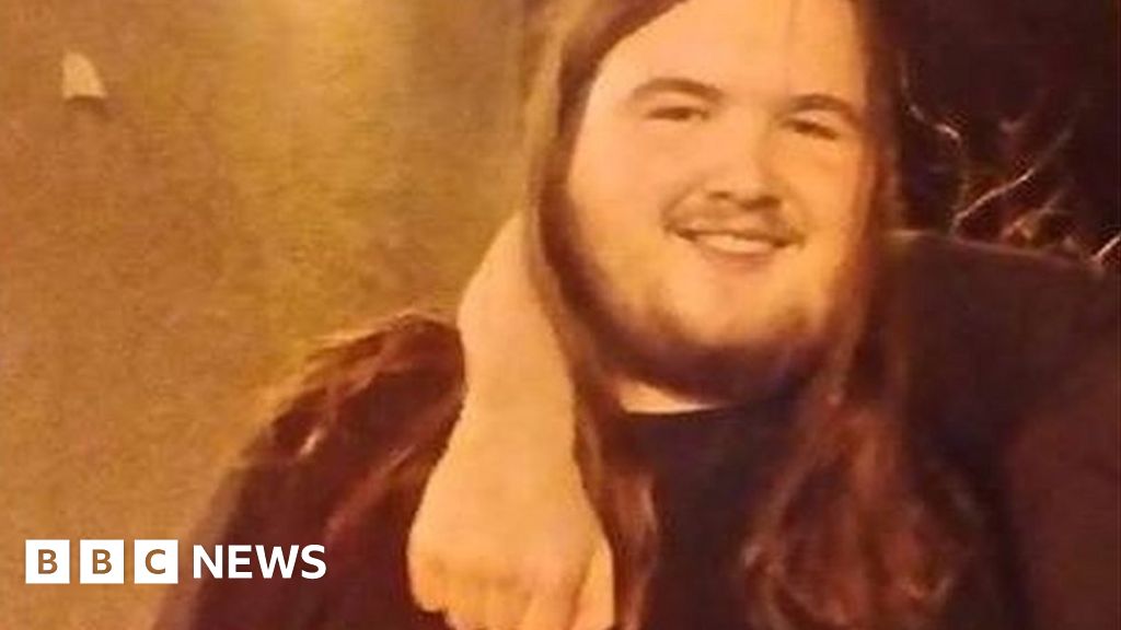 Posters and leaflets issued in search for Adam Mitchell - BBC News