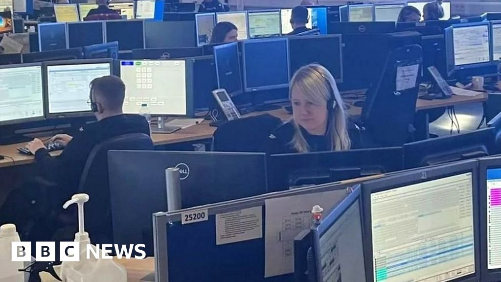 West Yorkshire Police: Woman calls 999 to report crying baby on bus