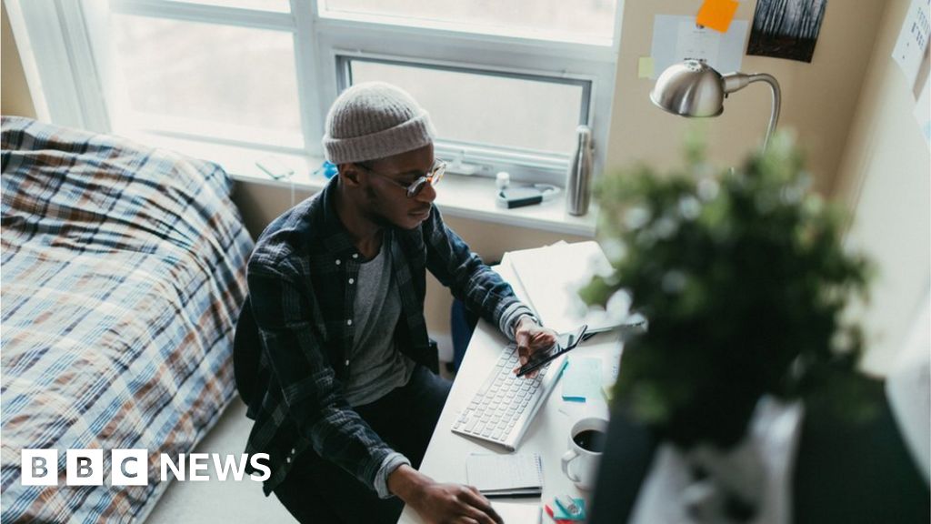 Coronavirus Calls For Student Accommodation Fees To Be Waived