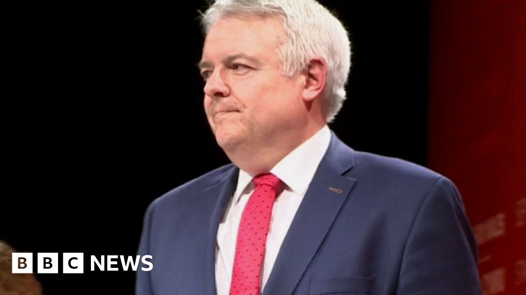 Welsh Labour leader race: Runners and riders - BBC News