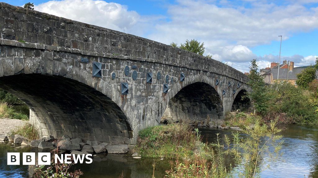 Powys: Historical Caersws A470 bridge repairs approved - BBC News