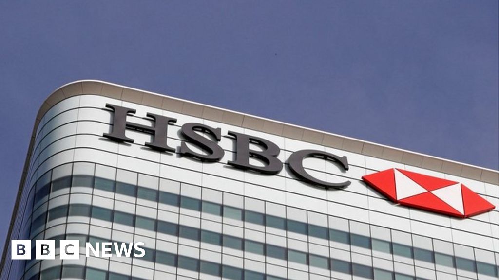 HSBC accused of contempt for Welsh speakers - BBC News