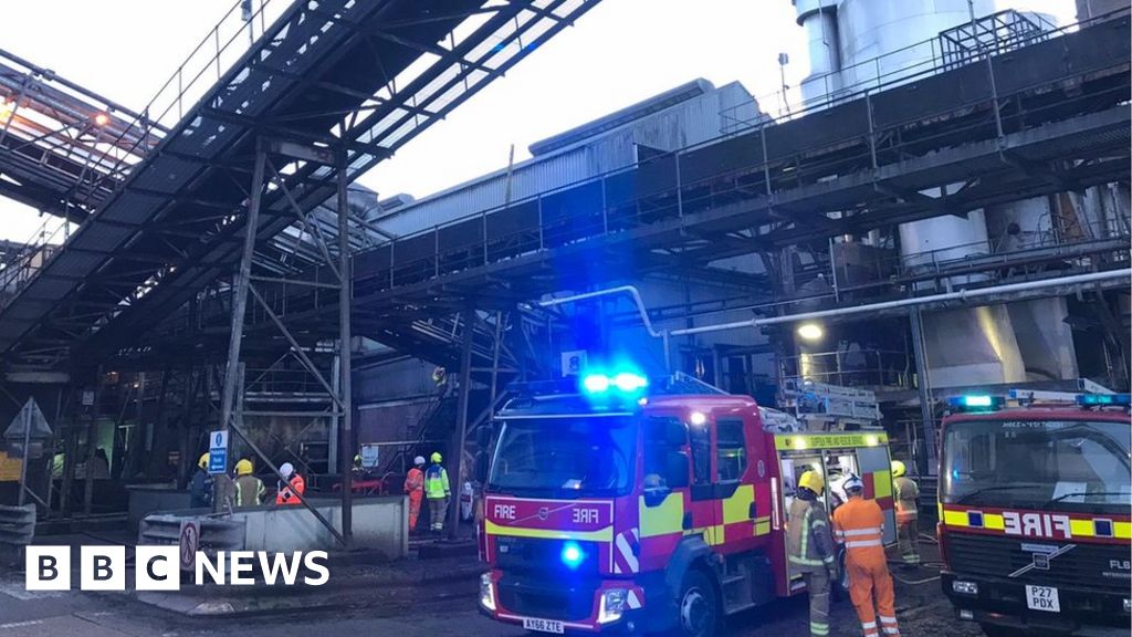 British Sugar fire in Bury St Edmunds tackled by 15 fire crews