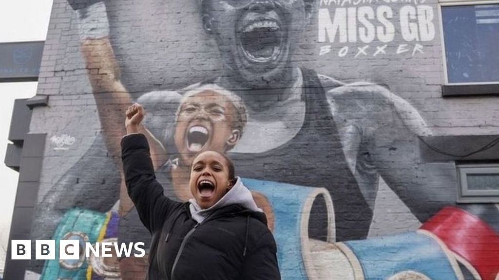 Natasha Jonas: Boxing champion's Liverpool mural tribute - BBC News