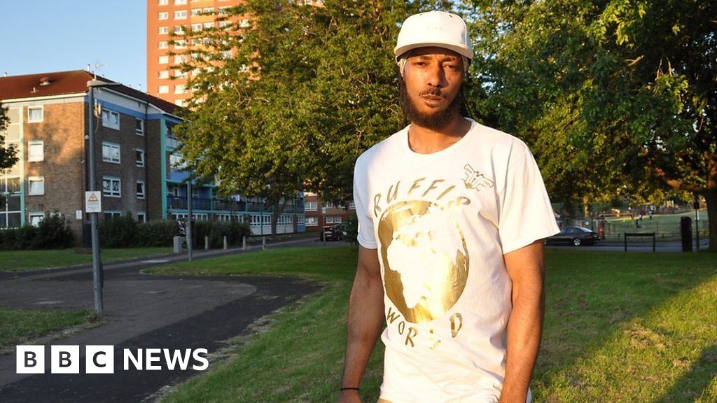 Ex-gang member Clinton Wilson on helping people avoid crime - BBC News