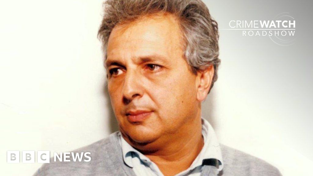 Crimewatch appeal over new Michael Schallamach murder evidence - BBC News