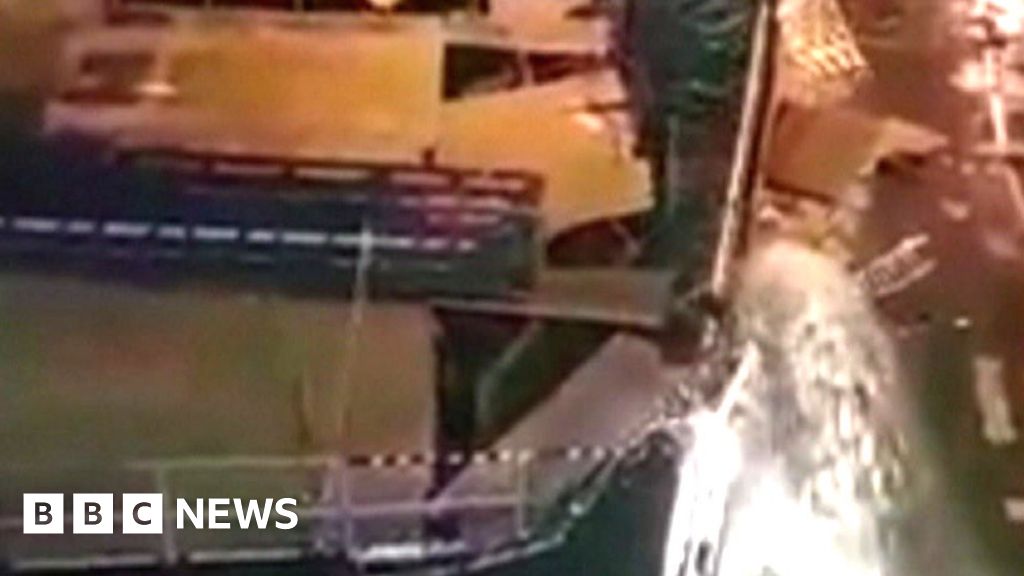 Isle of Man ferry crash forces cancellation of UK services - BBC News