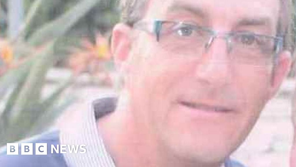 Tributes to Michael Coleman killed in Cardiff tanker crash - BBC News