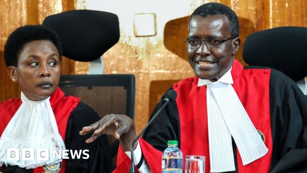 Kenya Supreme Court upholds Uhuru Kenyatta poll win - BBC News