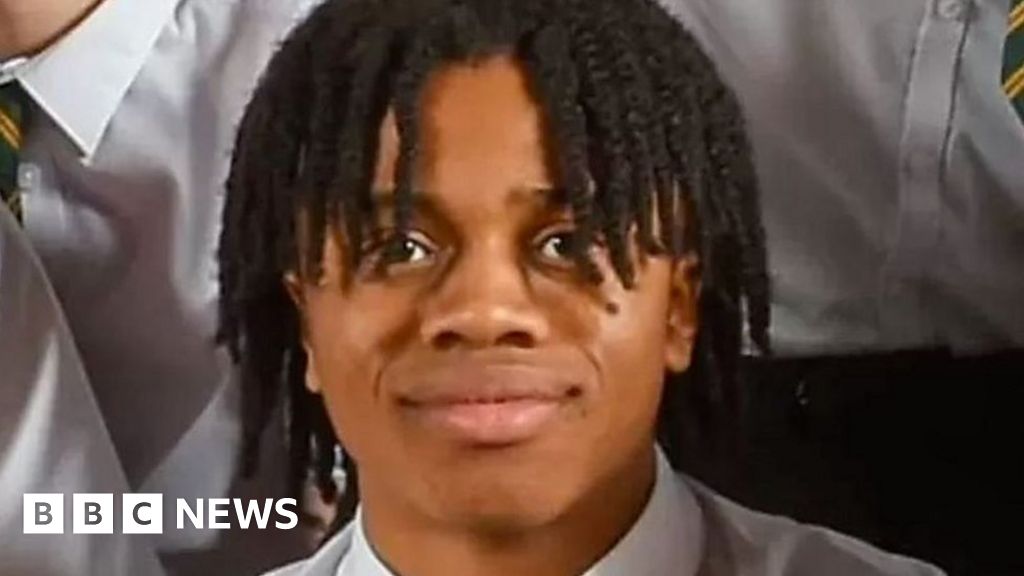 David Ejimofor: We'll cherish his memory, say parents - BBC News