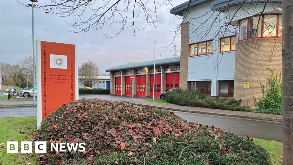 Bucks fire service makes progress but remains under supervision - BBC News