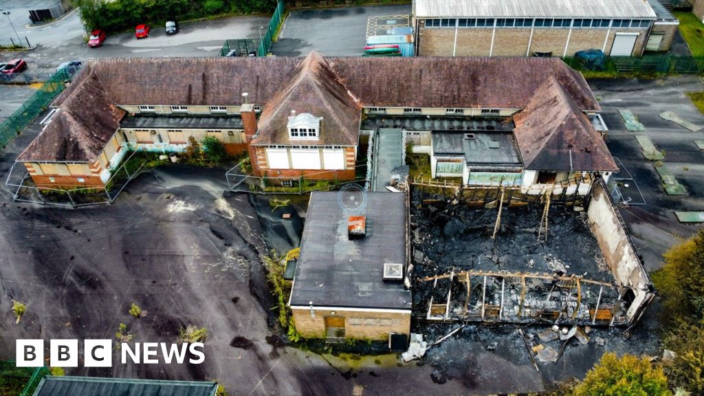 Gorseinon school blaze deliberate says Mid and West Wales Fire Service