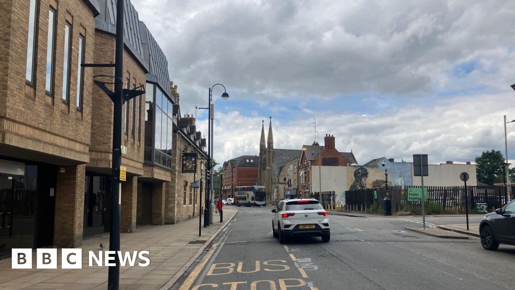 Peterborough city centre impacted by power failure - BBC News
