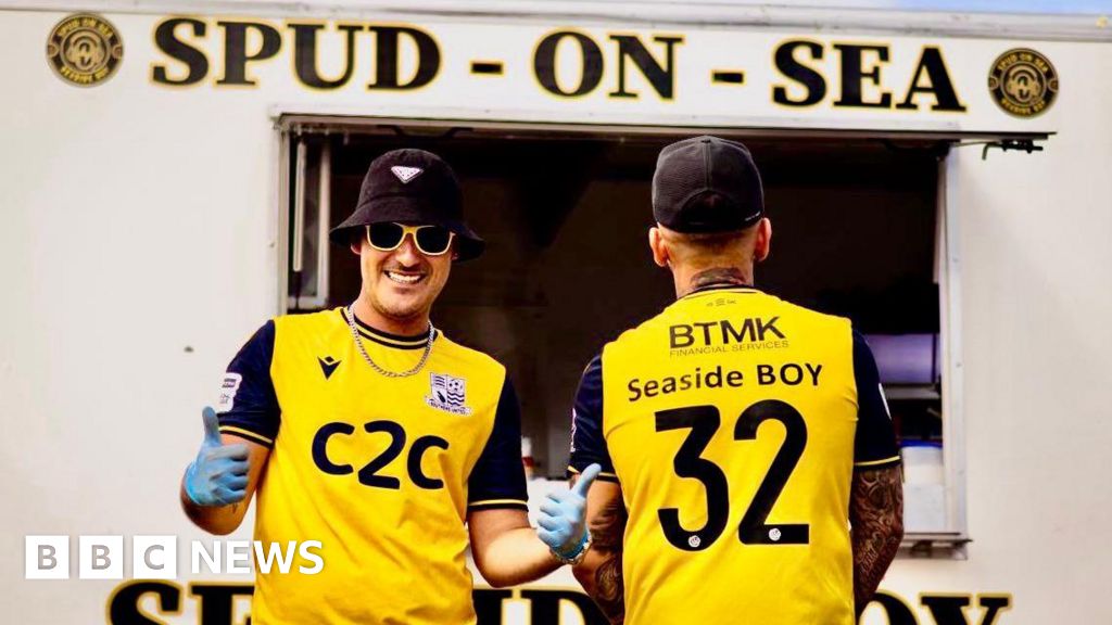 Southend-on-Sea spud van raises money for homeless charity