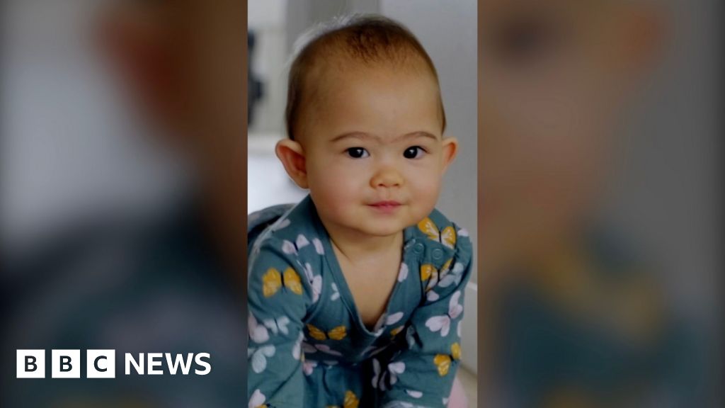 Why can't we remember being babies? - BBC News