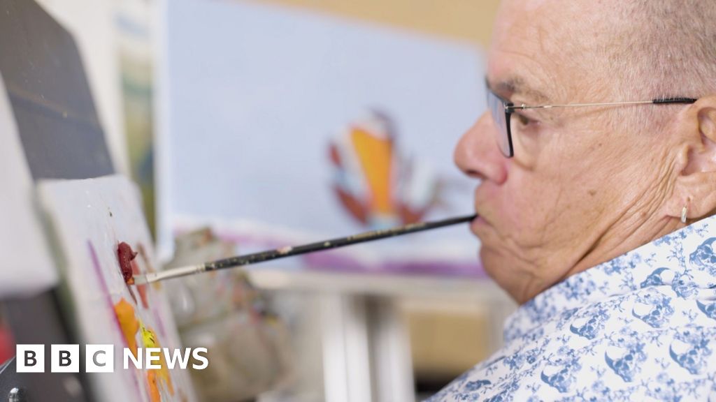 Southampton mouth painter's work printed on Christmas card - BBC News