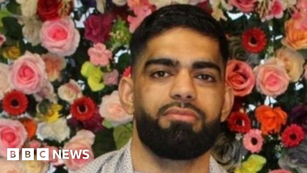 Reward offered over Luqman Ishfaq stabbing in Bradford