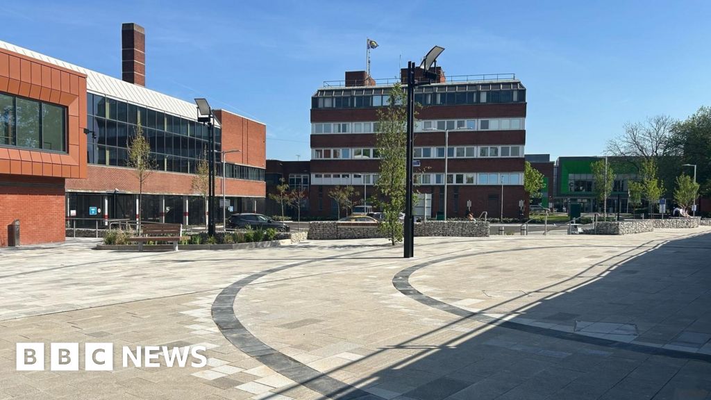 Crewe town centre regeneration scheme opens to public