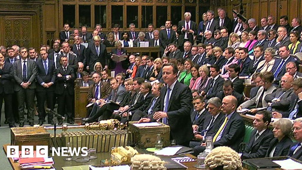 Syria vote: Cameron and Corbyn clash over air strikes - BBC News