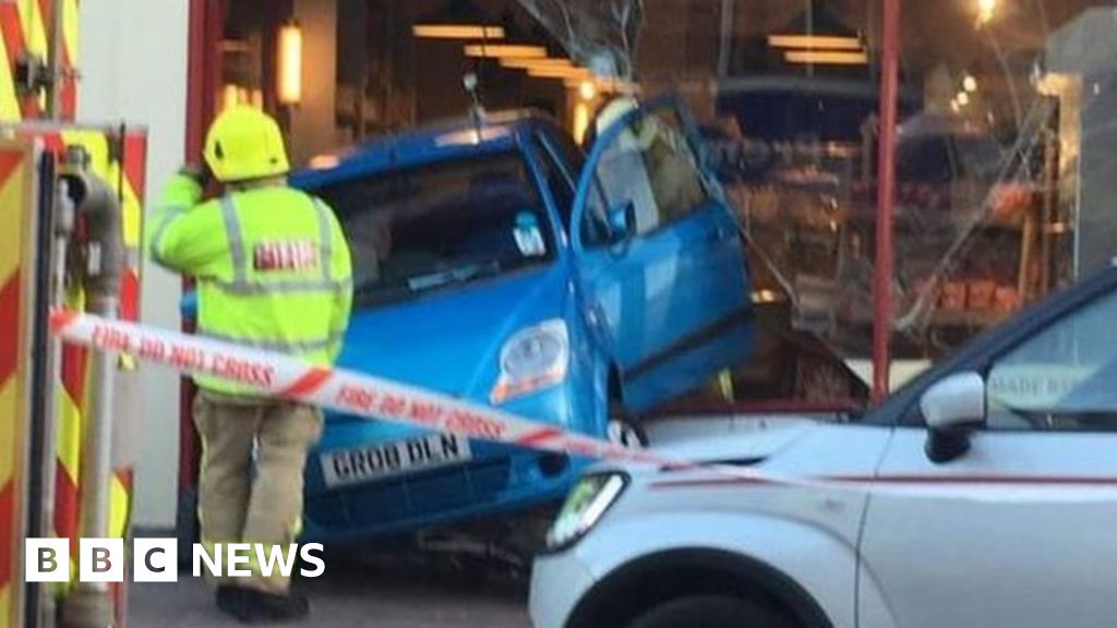 Person rescued after car crashes into Bexhill cafe