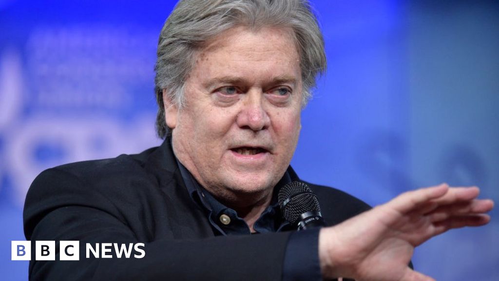 Email prank 'tricks' Breitbart editors - BBC News