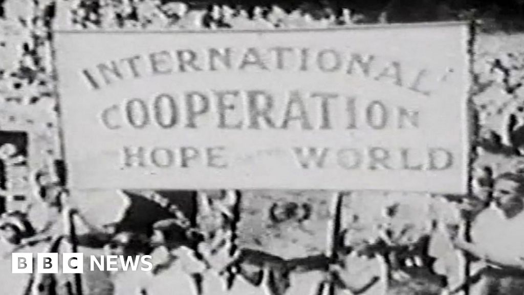 Co-operative celebrates 100 years as political party - BBC News