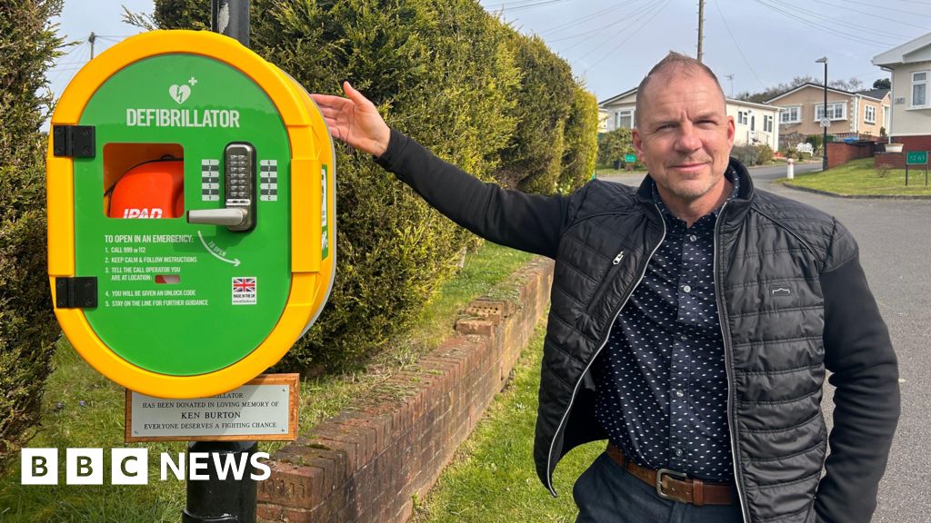 Defibrillator in memory of Cannock man who had fatal heart attack