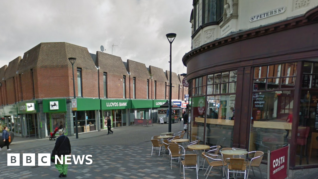 Police appeal to trace victim of suspected city centre group attack