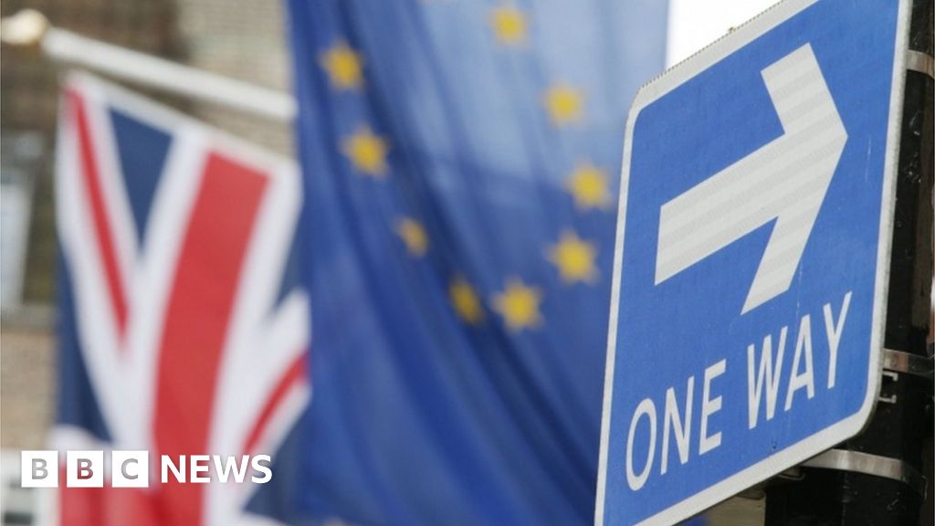 Brexit: UK 'must not allow itself to be blackmailed' - BBC News