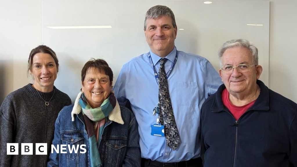 Leicester university professor saves man's life during chess match ...