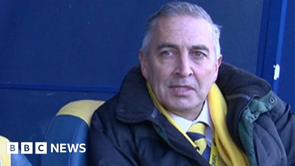 Oxford United's Peter Rhoades-Brown marks 40 years since signing. - BBC ...