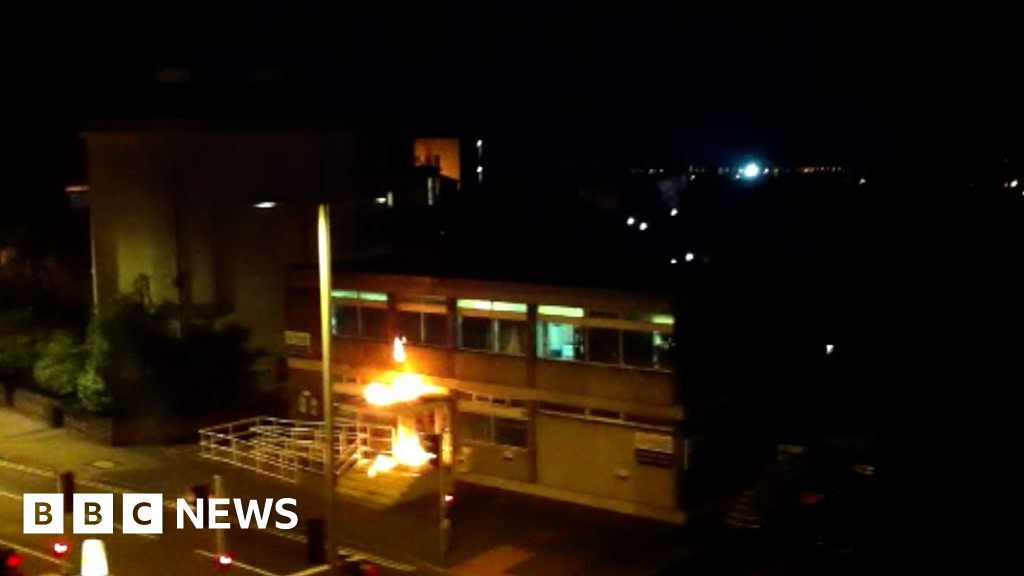 Nottingham riots: Ten years since police station was firebombed - BBC News