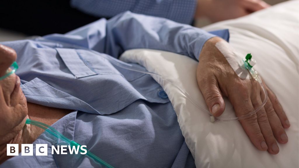 Welsh review into acutely sick patients' care announced - BBC News