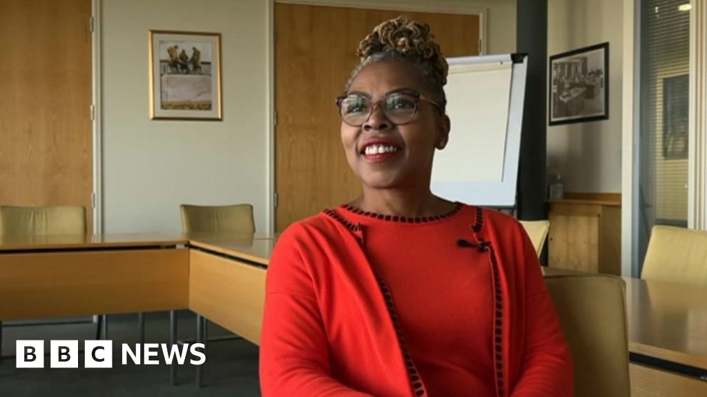 Plan to boost black and Asian women leadership roles - BBC News