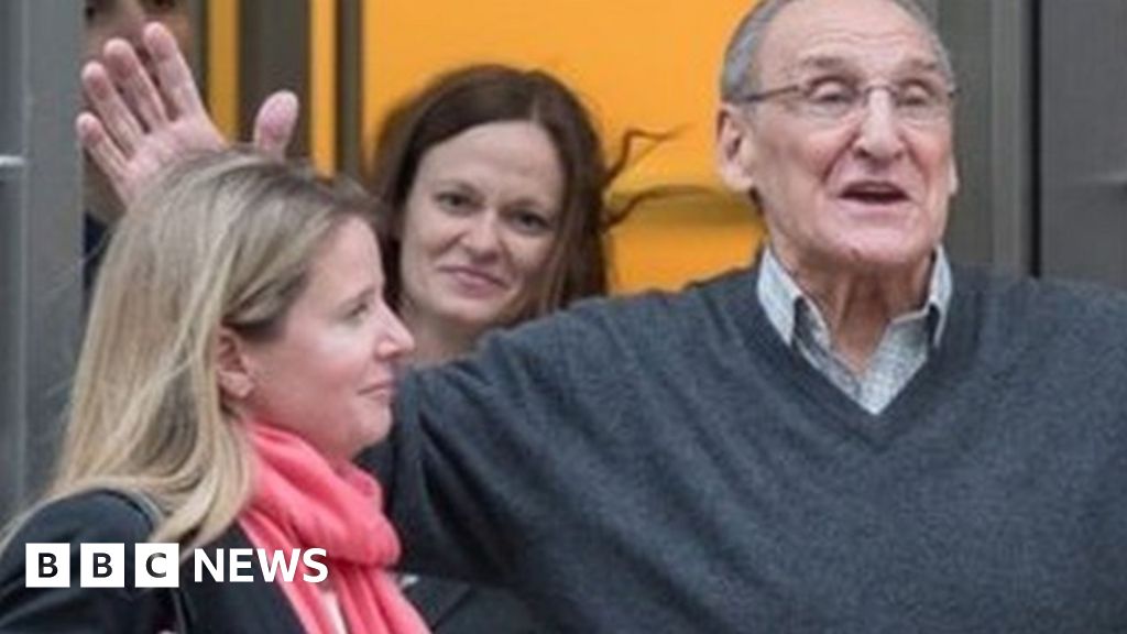 Vincent Asaro cleared in 'Goodfellas' heist case - BBC News