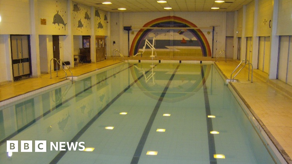 Petition to save Sneyd pool has nearly 2,000 signatures