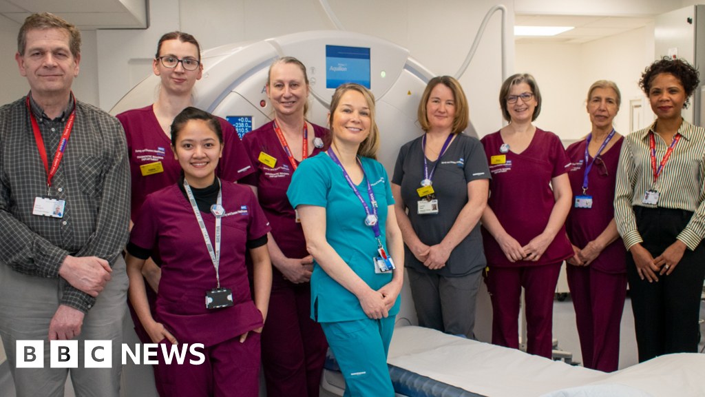 New NHS diagnostics centre to open in Redhill - BBC News