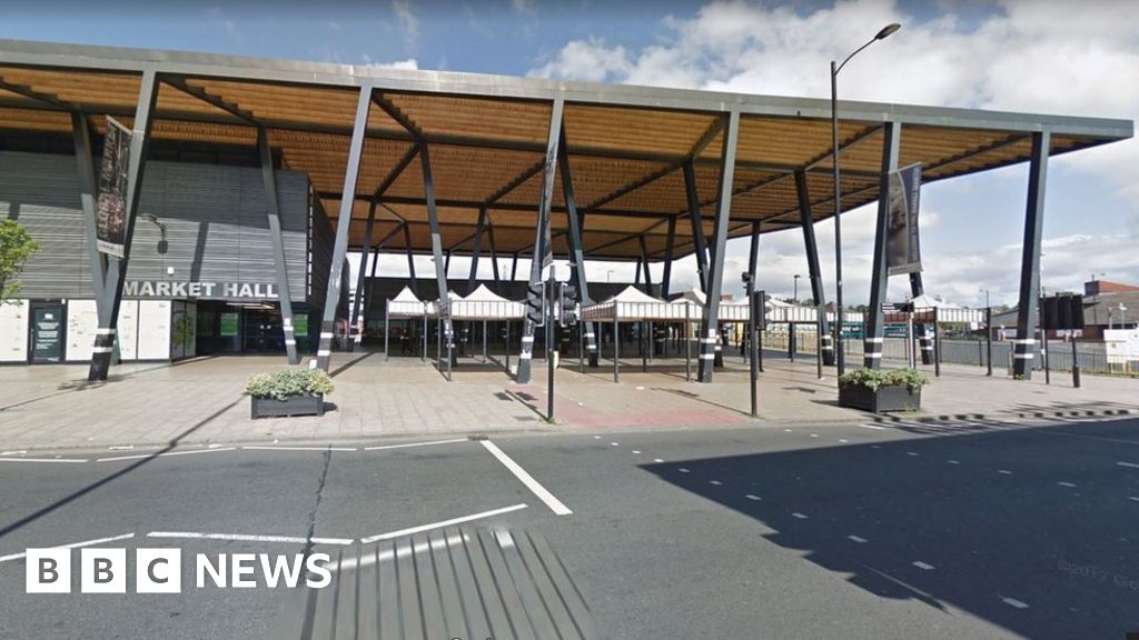 Wakefield's market site gets £4.4m grant for creative hub - BBC News