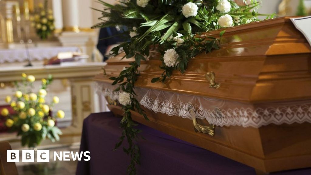 'Fairer' Ceredigion coroner's service approved - BBC News