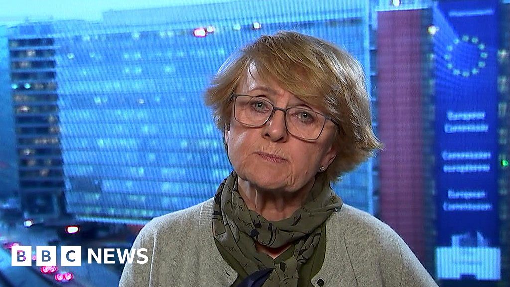 Hubner: 'Possibility' EU could extend Brexit deadline