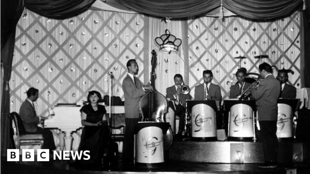 Looking back on the dance hall days - BBC News