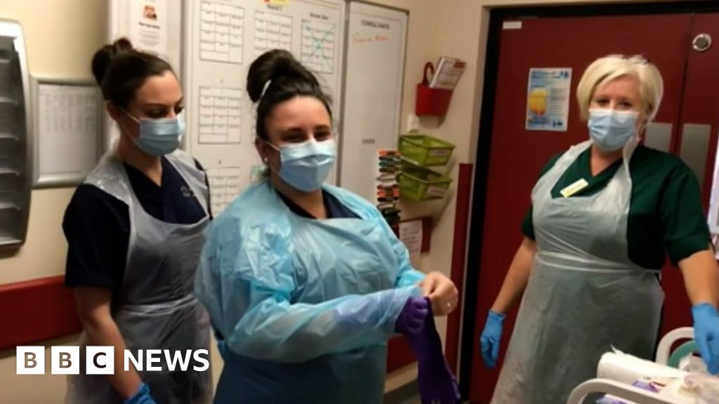 Coronavirus: Behind the scenes on a Covid-19 hospital ward