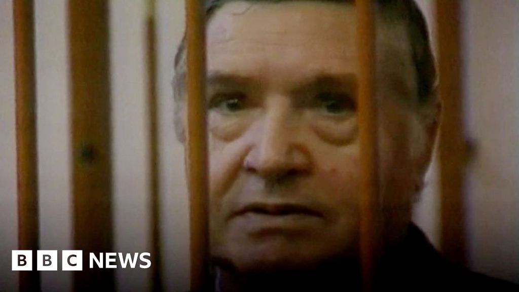 'Evil' legacy of Mafia boss Toto Riina - BBC News