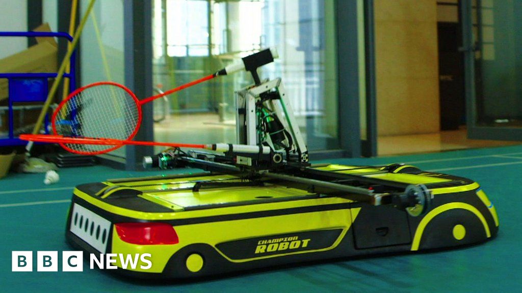 The robot that can play badminton - BBC News
